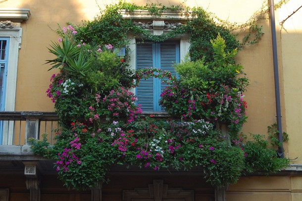35 World's Most Beautiful Balconies