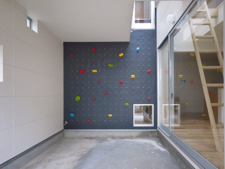 22 Awesome Rock Climbing Wall Ideas For Your Home