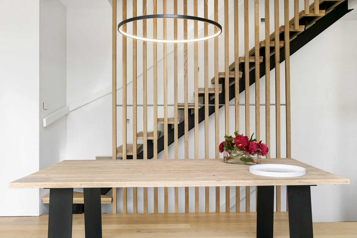 Port Melbourne Residence by Finnis Architects