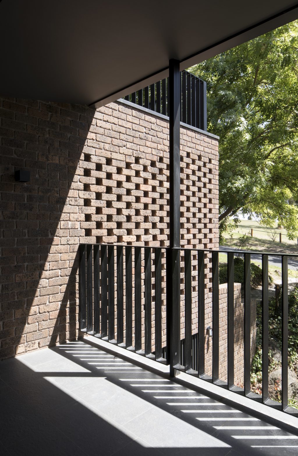 A Complete Renovation Of A 1970s Double Brick Family Home